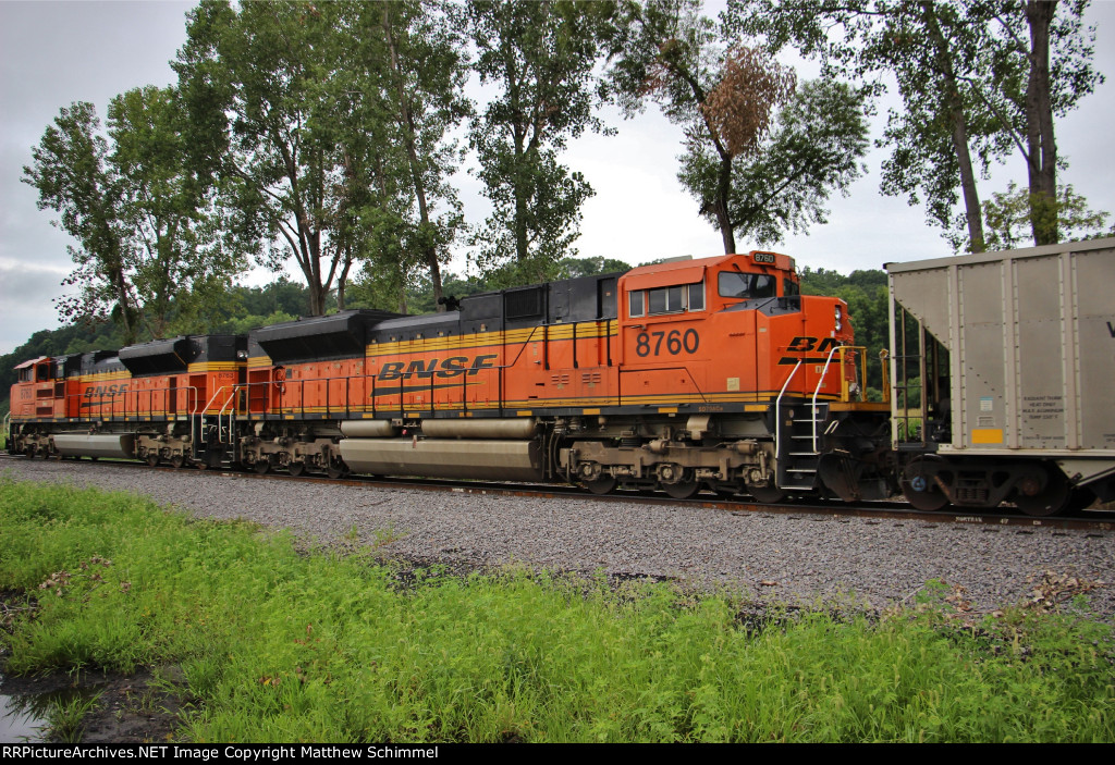 BNSF 8720